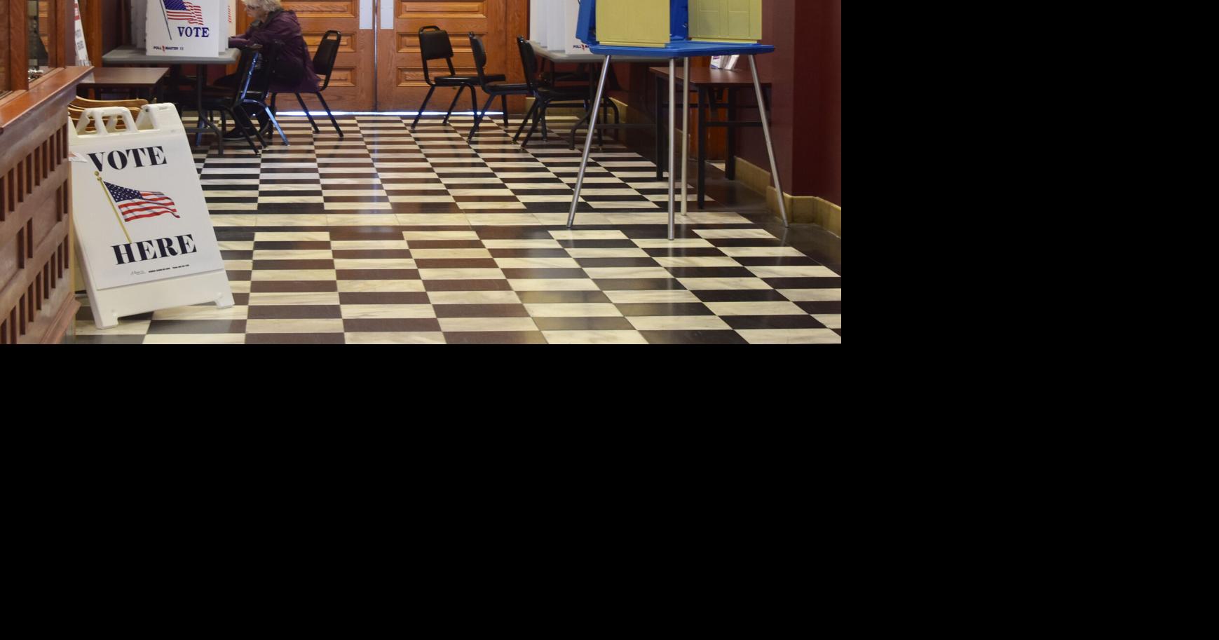 Voting early at courthouse a convenient option