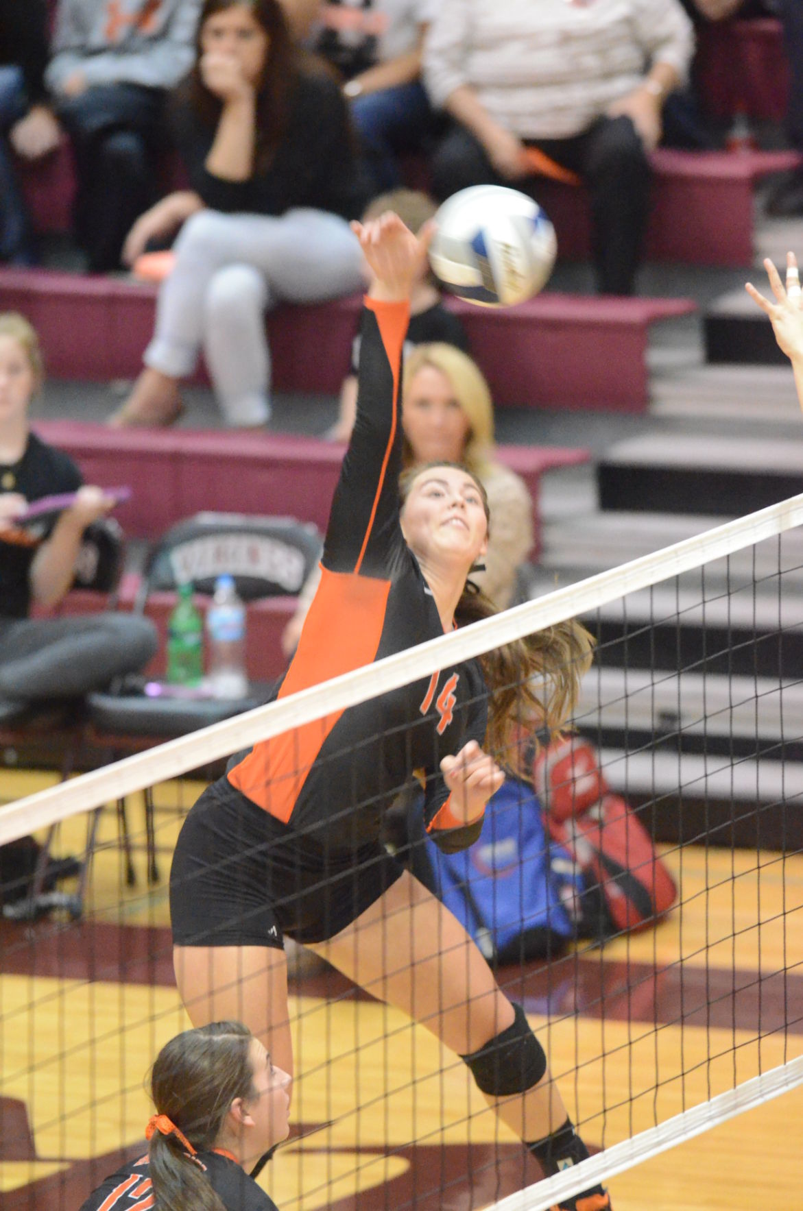 Lady O falls to Norris at districts | Football | beatricedailysun.com