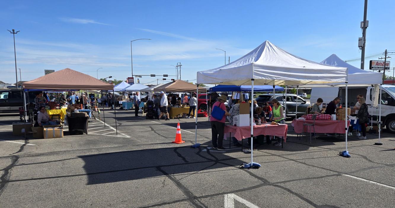 Saturday farmers market in Beatrice opens season with bump in vendor ...
