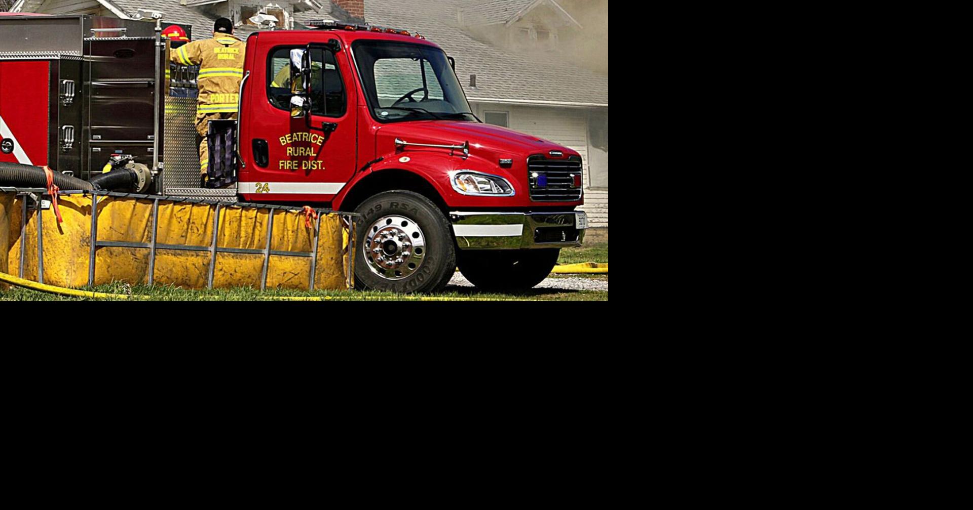 Beatrice Rural Fire puts out car fire