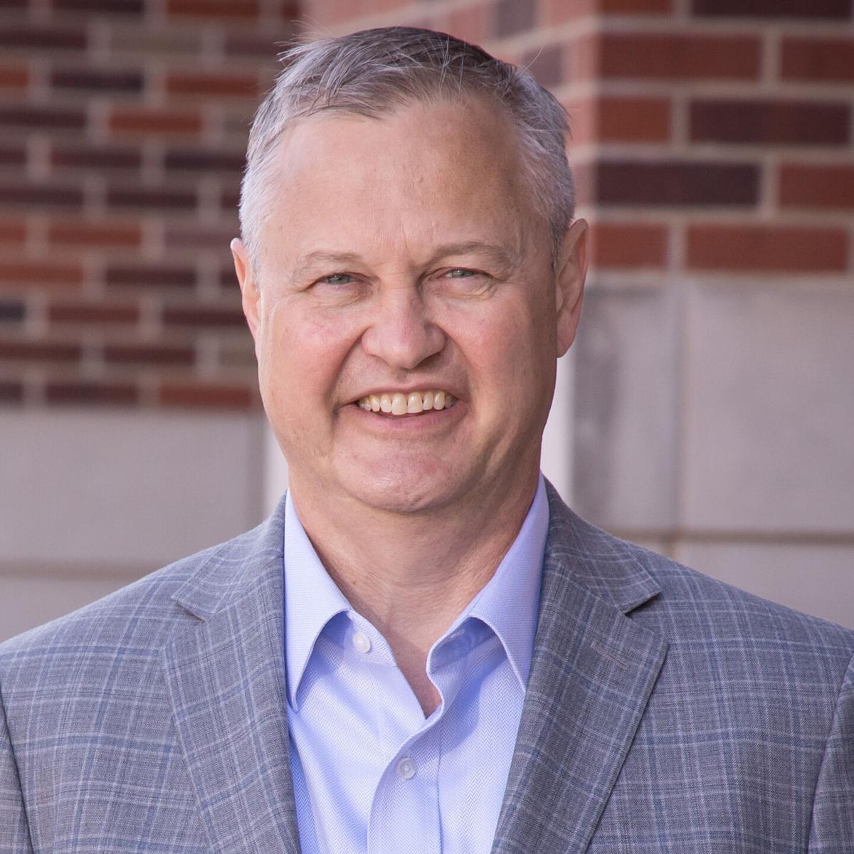 Incumbent Schafer faces retired farmer in regents race