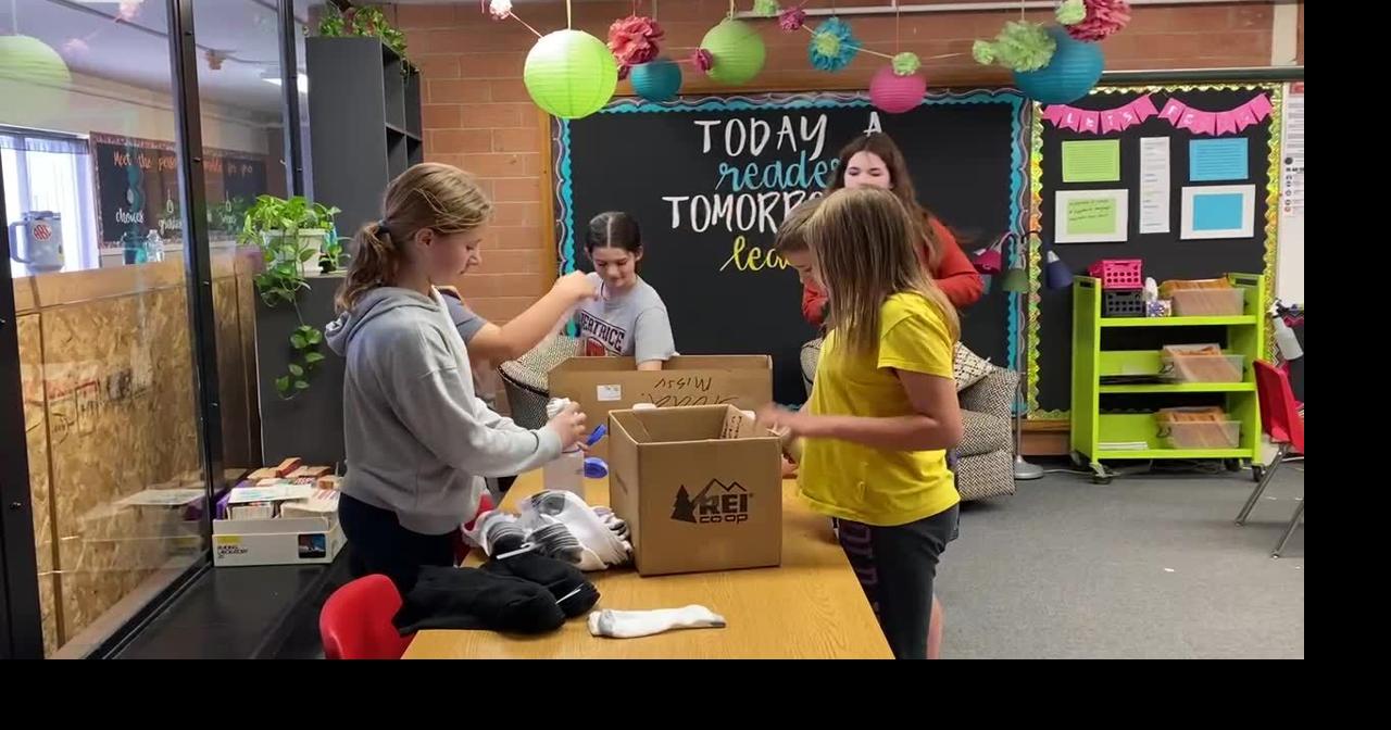 Students help homeless
