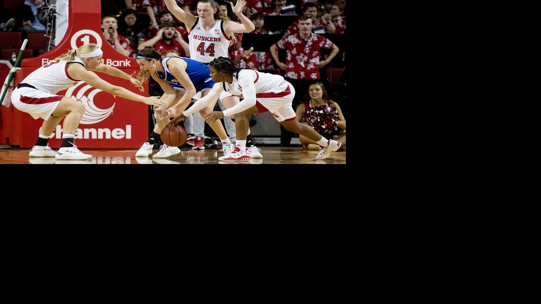 Four freshmen give Nebraska women's basketball team good lineup options ...