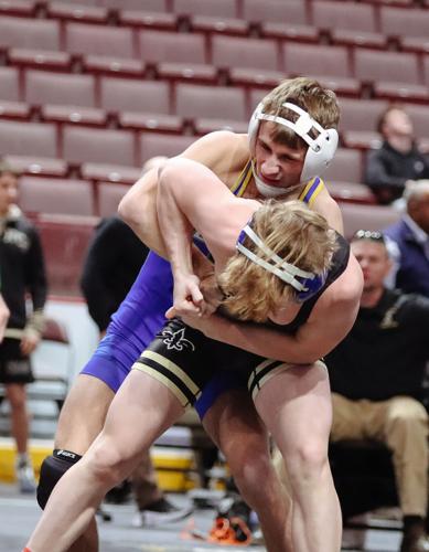 Feight ignites Lions in 39-22 win over Saints | Local | bedfordgazette.com