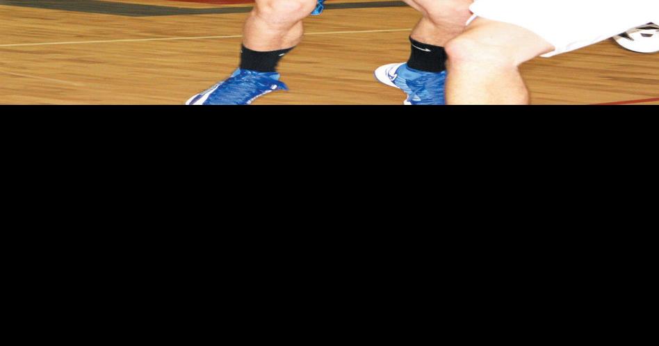 Everett basketball teams sweep tournament titles | Archives ...