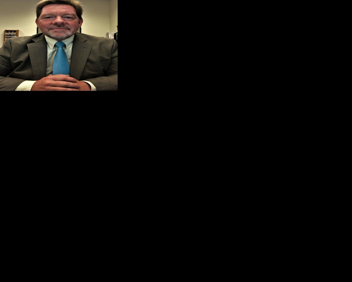 Everett principals switch roles | Local News | bedfordgazette.com