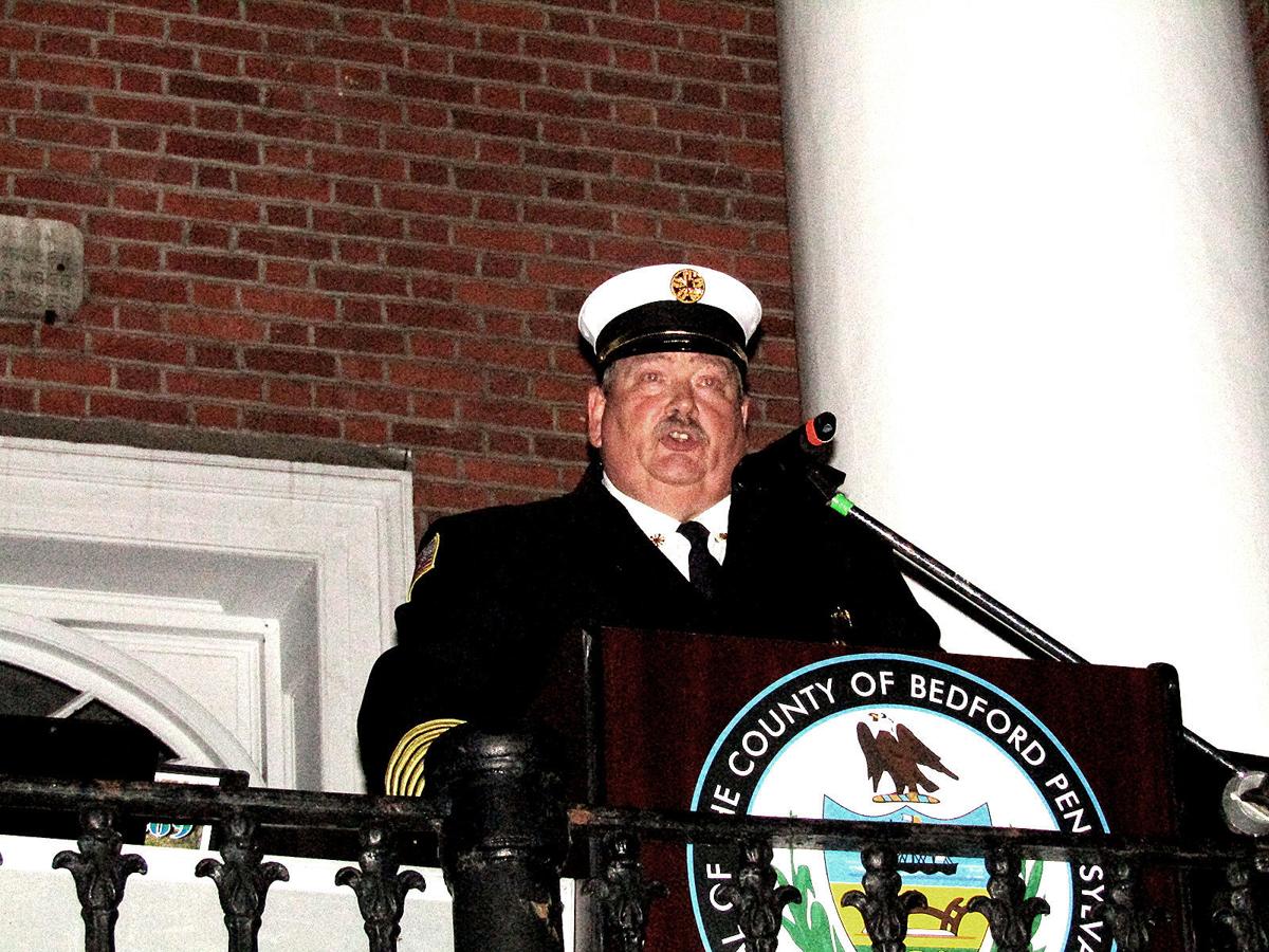 Riders, officials pay tribute to first responders, military | Local ...