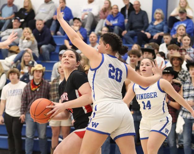 Windber trips up Tussey Mountain in D5 semifinal | Local ...