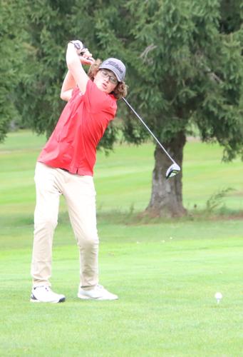 Edwards, Bisons win District 5 golf titles | Local | bedfordgazette.com