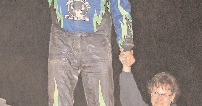 Hollenbeck captures Johnny Grum Tribute | Archives | bedfordgazette.com