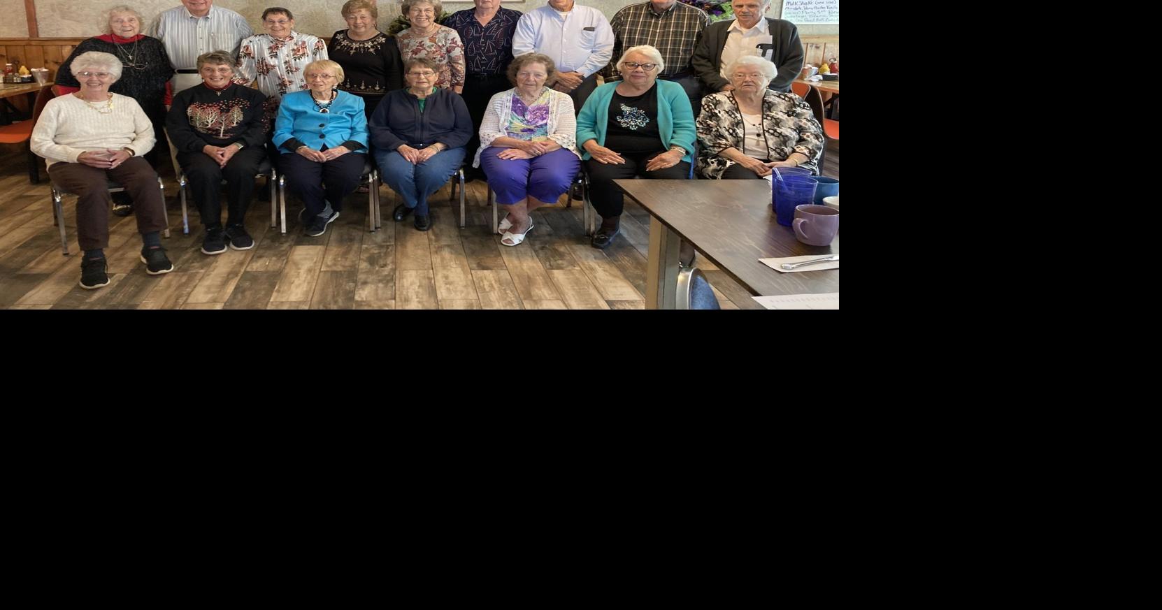 Everett Class of 1954 reunites | News | bedfordgazette.com