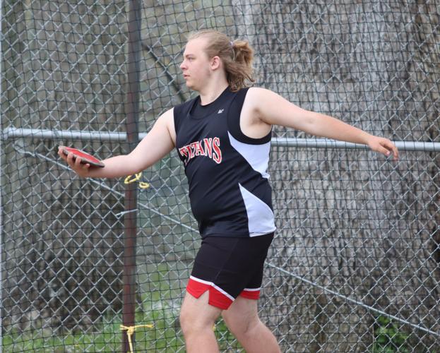 NB girls, Everett boys sweep county tri-meet | Local | bedfordgazette.com