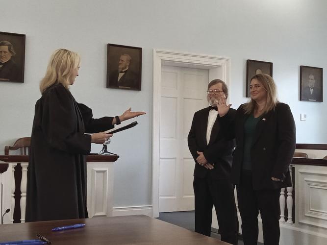County elected officials take their offices | Local News ...