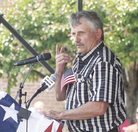Brothers of Honor — Everett dedicates statue to two military heroes ...