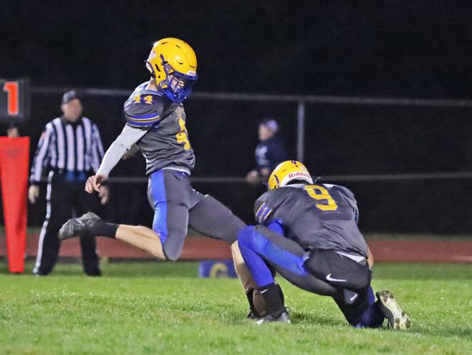 Lions propel past Crushers in 48-6 victory | Local | bedfordgazette.com