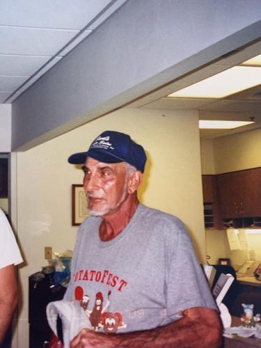 Larry "Tiny" Russell Ickes | Obituaries | bedfordgazette.com