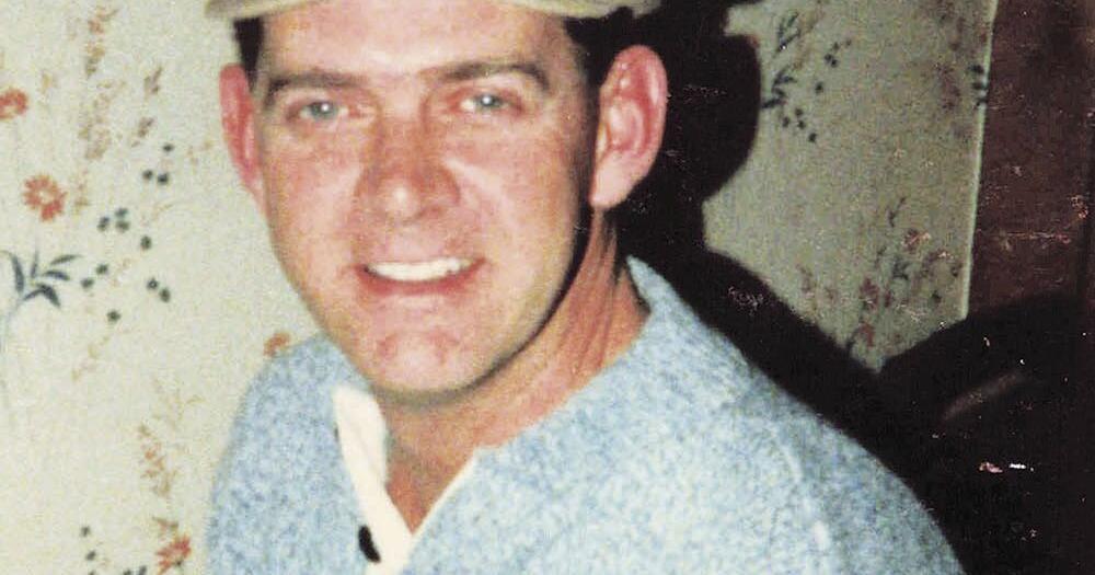 Douglas 'Mike' Logsdon | Obituaries | bedfordgazette.com