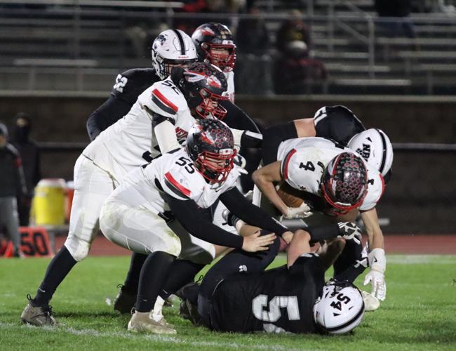 Black Panthers roll over Red Raiders in D5-A semi, 35-14 | Local ...