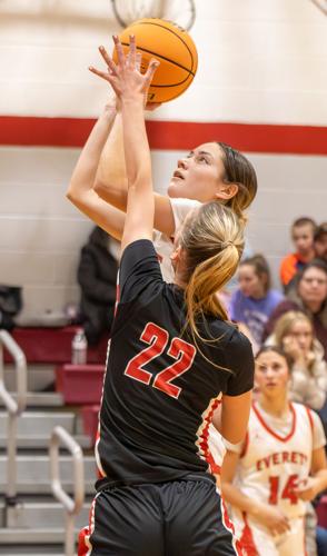 Everett uses second quarter run to top TM, 50-32 | Local ...