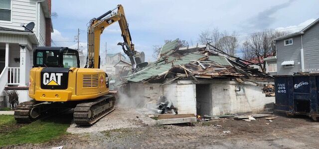 Saxton zeroes in on new mayor, fire-gutted house razed | Local News ...