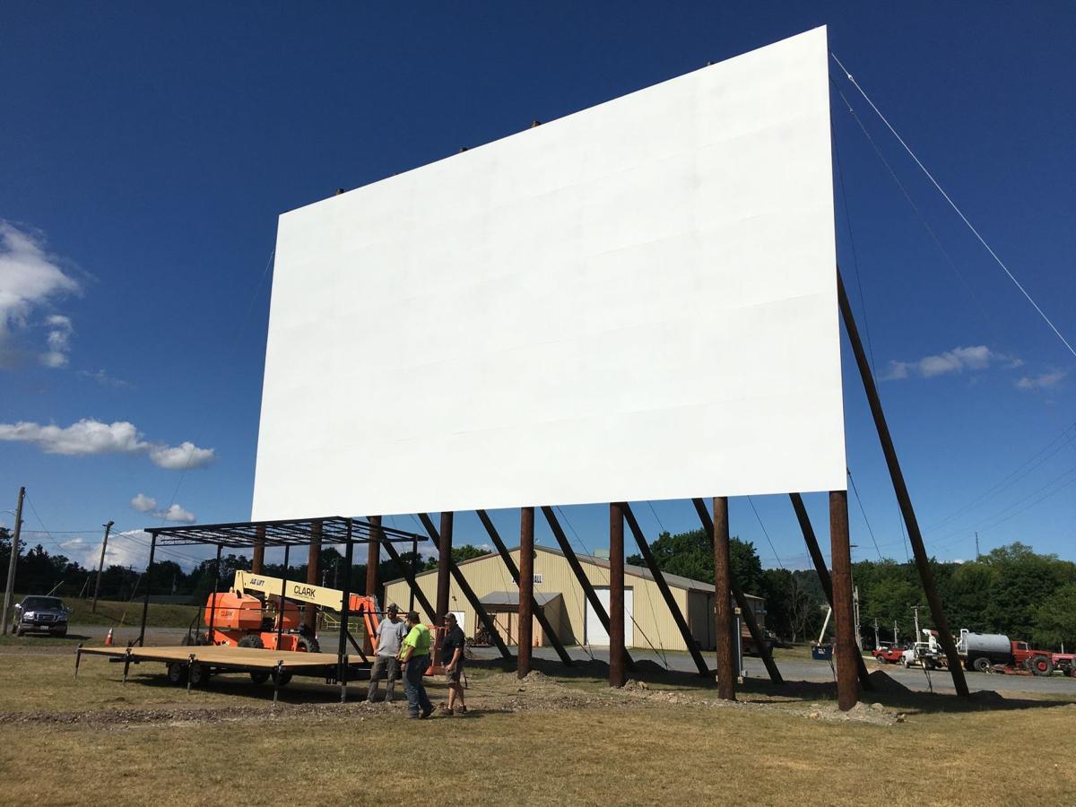 CP creates innovative screen for Chamber drive-ins | | bedfordgazette.com