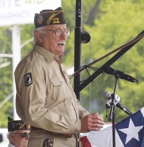 Brothers of Honor — Everett dedicates statue to two military heroes ...