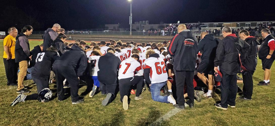 Black Panthers power past Titans in playoffs, 35-13 | Local ...