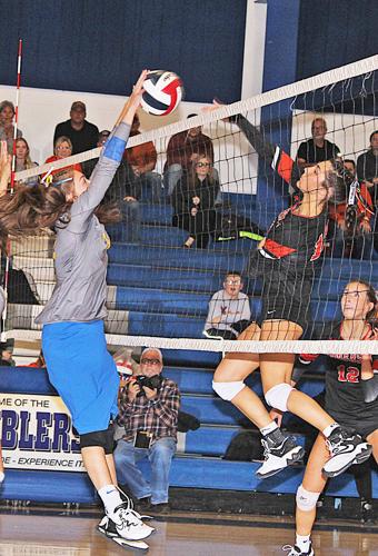 Somerset rallies to top Ridge for 5-2A title | | bedfordgazette.com