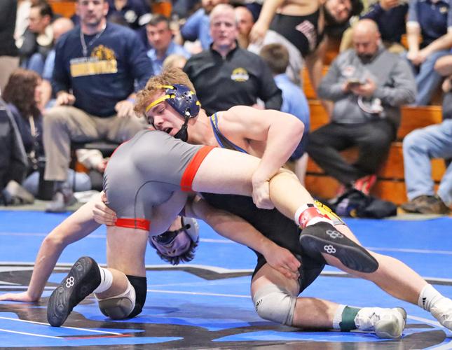 Thomas has tight team race with some upsets | Local | bedfordgazette.com