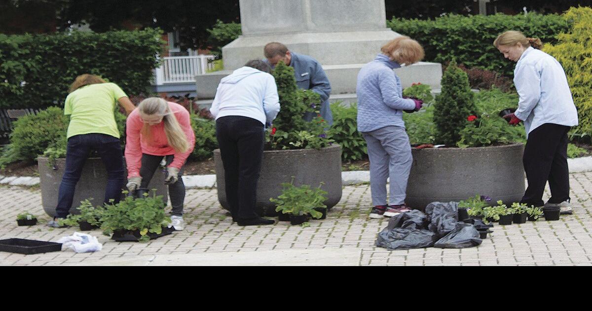 Sprucing things up | Local News | bedfordgazette.com