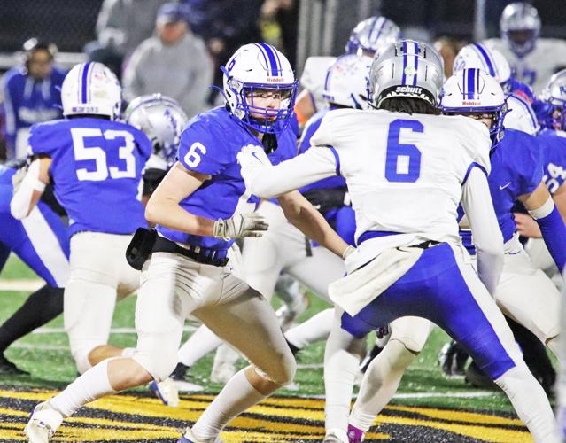 Bedford upsets defending state champs, 24-15. | Local | bedfordgazette.com