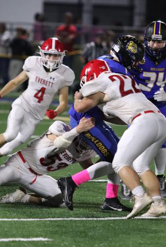 Warriors run past Bulldogs in 37-14 victory | Local | bedfordgazette.com