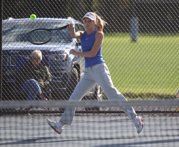 Bedford's Shuke, Livengood repeat as district doubles champions | Local ...