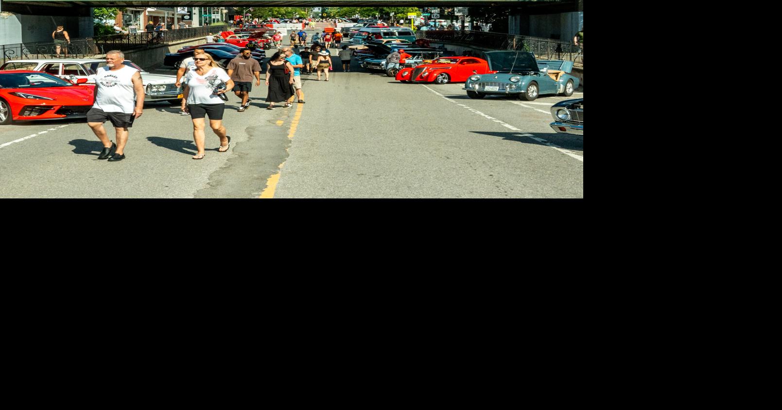 Photos: 2025 Toy Town Car Show | News | beenews.com