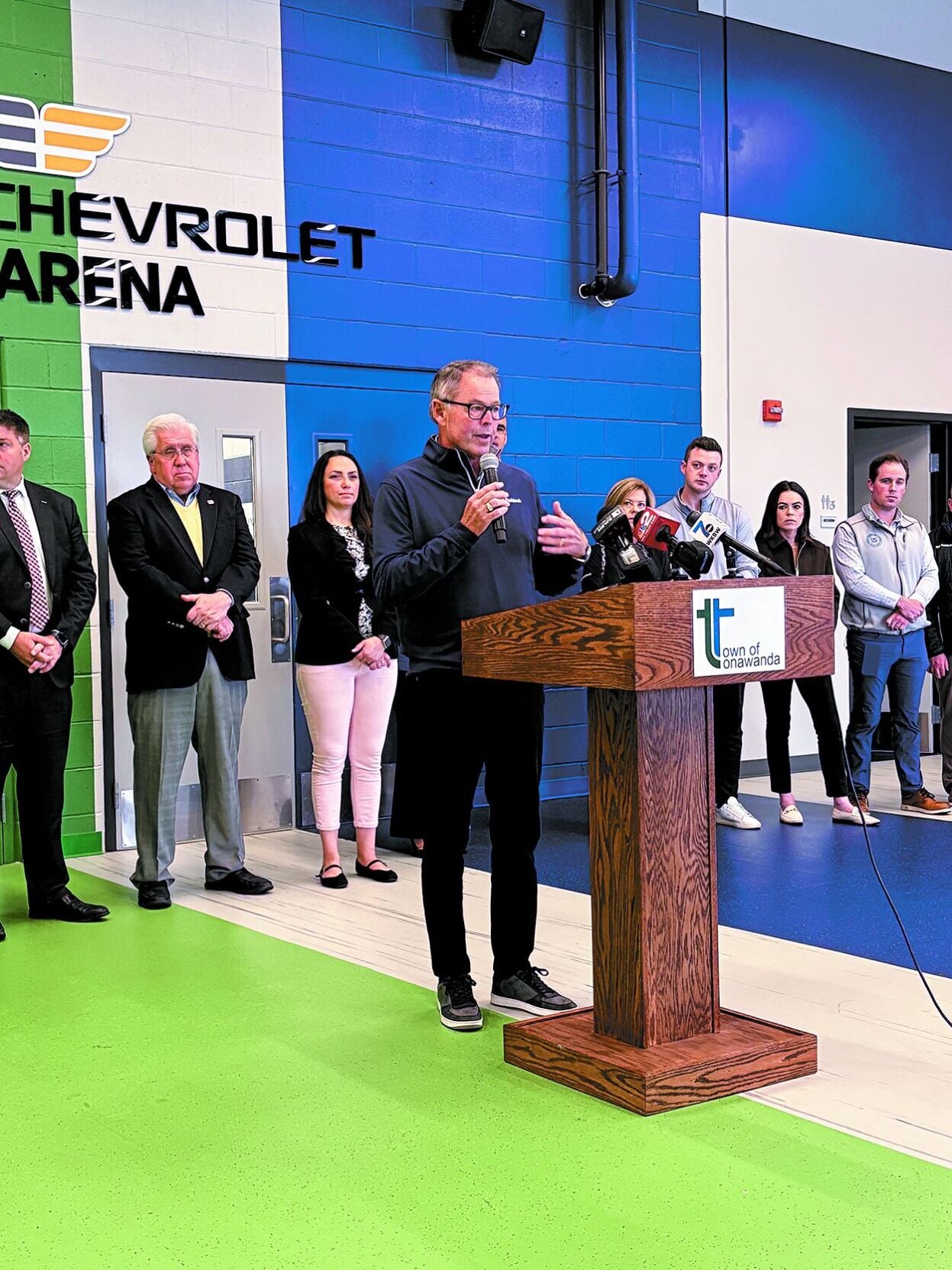 Town of Tonawanda celebrates grand opening of Paddock Chevrolet Spray ...