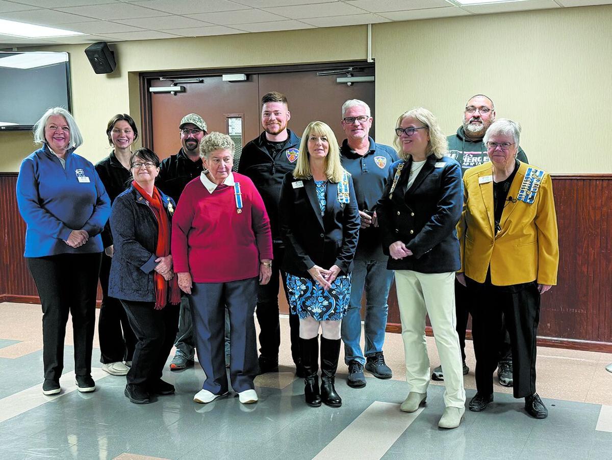 Akron firefighters honored | | beenews.com