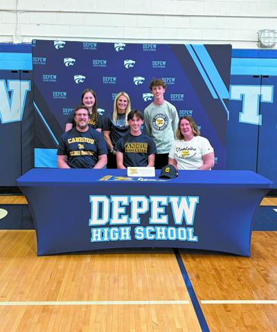 Depew runner Peszko signs with Canisius | Sports | beenews.com