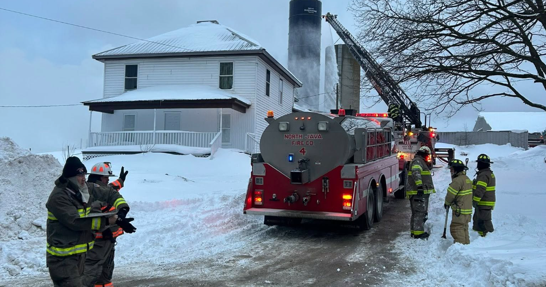 Fire destroys barn at South Wales dairy farm, several barn animals ...
