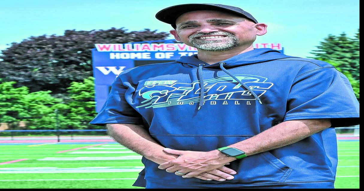 Depew's Leo Cintron named All-Bee Flag Football Coach of the Year ...