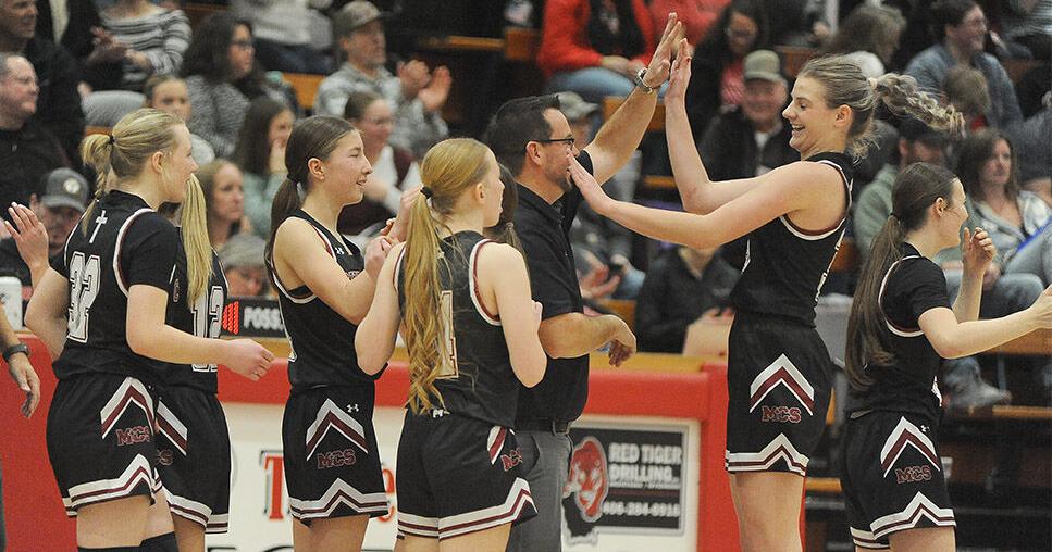 Manhattan Christian dominates inside, snaps 4-game skid with non ...