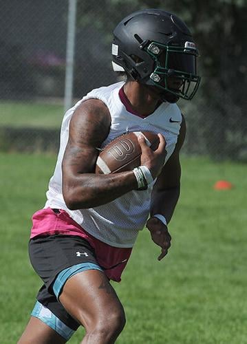 Belgrade’s Jeremy Curry seeking to change football team's losing ...