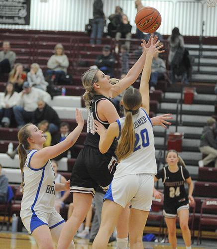 Manhattan Christian’s girls shake off jittery start to beat Gardiner on ...