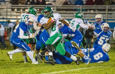 BHS gridders seize control of Central A | Local Sports | belgrade-news.com