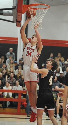 Three Forks tops Manhattan Christian in showdown between one-loss teams ...