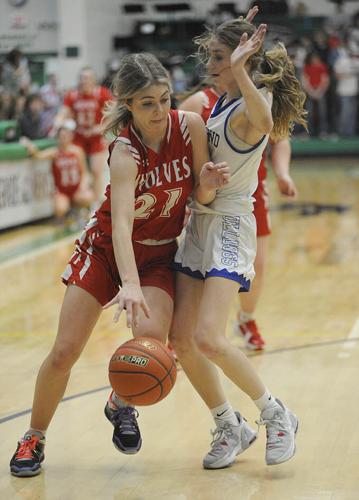 Three Forks unable to overcome mistakes in first round loss at district ...