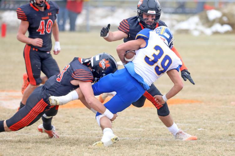 Tigers trounce Mustangs 46-0, set to face Jefferson in semis | Football ...