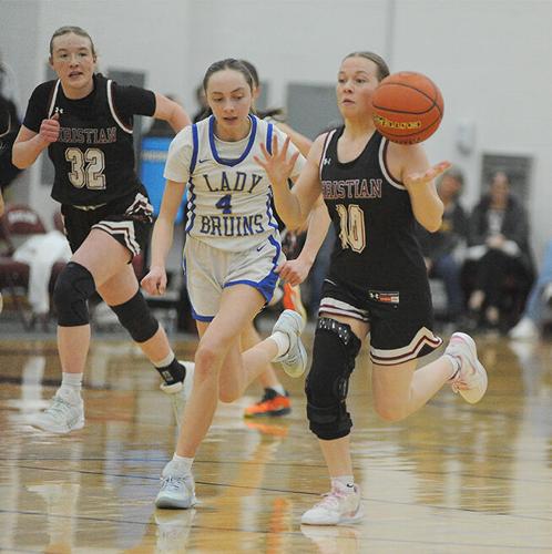 Manhattan Christian’s girls shake off jittery start to beat Gardiner on ...