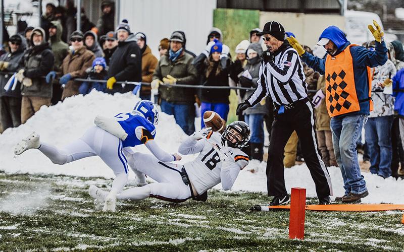 Malta Mustangs overcome Manhattan, snow, on way to Class B title ...