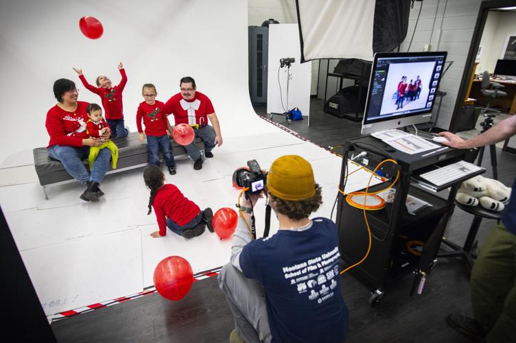 Montana State students spread holiday cheer at Community Portrait Day ...