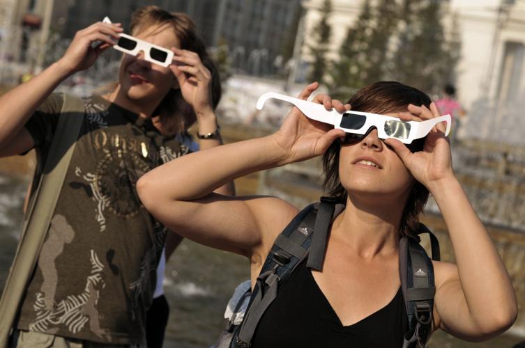 Belgrade library hosting eclipse watch party | Community | belgrade-news.com